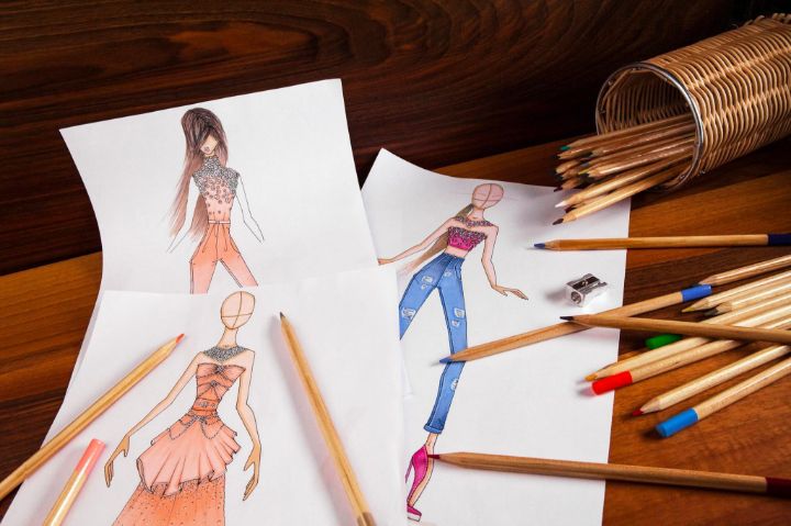 Modelli Di Disegno Di Moda Semplici