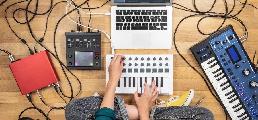 Professionelles Musikstudio Setup